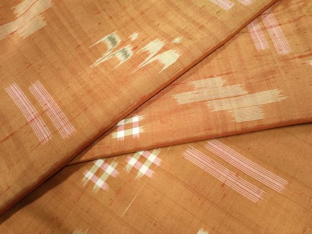 ■■■　サイズ　■■■ 身丈 157cm（肩から） 裄丈 64cm 袖丈 48cm　縫込み 4cm 袖幅 33cm 前幅 25cm 後幅 30.5cm 着物縫いこみ 内揚げ 2cm 裄 お袖側 約3cm　身頃側 約4cm ■■■　商品詳細　...