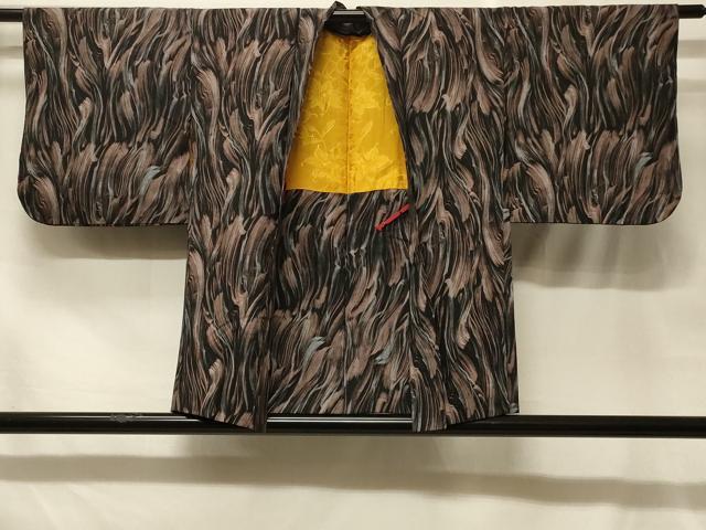■■■　サイズ　■■■ 身丈 75cm（肩から） 裄丈 62cm 袖丈 41.5cm　縫込み 4.5cm 袖幅 32cm 前幅 17cm 後幅 28.5cm 裄 お袖側 約1cm　身頃側 約1cm ■■■　商品詳細　■■■ 【正絹】 状態は...