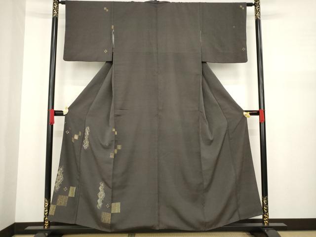 ■■■　サイズ　■■■ 身丈 155cm（肩から） 裄丈 63cm 袖丈 45cm　縫込み 7.5cm 袖幅 33cm 前幅 25cm 後幅 30cm 着物縫いこみ 内揚げ 14cm 裄 お袖側 約1cm　身頃側 約5cm ■■■　商品詳細...