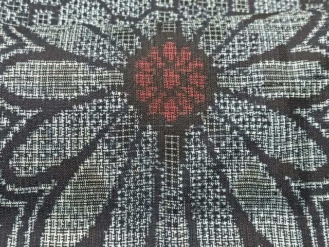 ■■■　サイズ　■■■ 身丈 156cm（肩から） 裄丈 65cm 袖丈 47cm　縫込み 5cm 袖幅 34cm 前幅 23cm 後幅 30cm 着物縫いこみ 内揚げ 0cm 裄 お袖側 約3.5cm　身頃側 約2.5cm ■■■　商品詳...