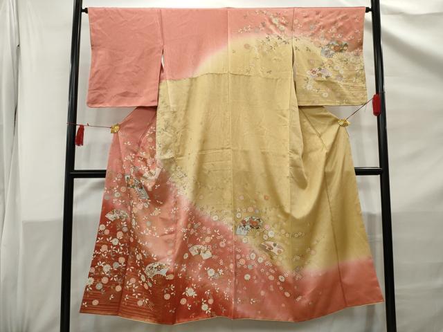 ■■■　サイズ　■■■ 身丈 144.5cm（肩から） 裄丈 65cm 袖丈 48.5cm　縫込み 7.5cm 袖幅 33cm 前幅 25cm 後幅 29.5cm 着物縫いこみ 内揚げ 11cm 裄 お袖側 約2cm　身頃側 約2.5cm ...