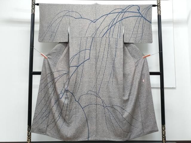 ■■■　サイズ　■■■ 身丈 150cm（肩から） 裄丈 63cm 袖丈 44cm　縫込み 8cm 袖幅 32cm 前幅 24cm 後幅 29cm 着物縫いこみ 内揚げ 12cm 裄 お袖側 約5cm　身頃側 約5cm ■■■　商品詳細　■...