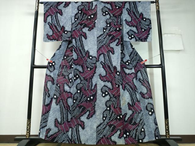 ■■■　サイズ　■■■ 身丈 160cm（肩から） 裄丈 65cm 袖丈 50cm　縫込み 4cm 袖幅 34cm 前幅 24cm 後幅 29cm 着物縫いこみ 内揚げ 0cm 裄 お袖側 約1.5cm　身頃側 約2.5cm ■■■　商品詳...