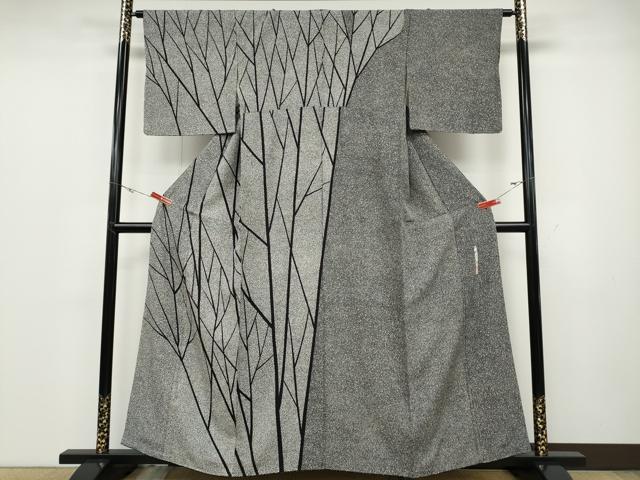 ■■■　サイズ　■■■ 身丈 158cm（肩から） 裄丈 64cm 袖丈 48cm　縫込み 4cm 袖幅 32cm 前幅 23cm 後幅 28cm 着物縫いこみ 内揚げ 5cm 裄 お袖側 約3cm　身頃側 約2cm ■■■　商品詳細　■■...