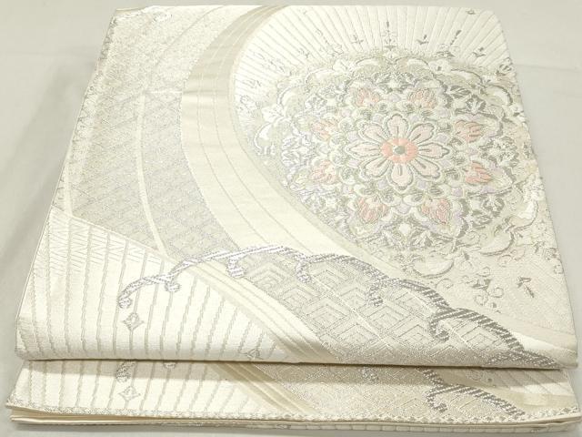 ■■■　サイズ　■■■ 長さ 424cm 幅 30.5cm程 ■■■　商品詳細　■■■ 【正絹】 詳細に関しましては、画像をご確認ください。 大変上質な逸品になります。 お安く出品致しますので、是非この機会にいかがでしょうか？ ※汚れ等に関...