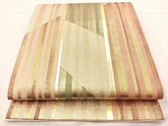 ■■■　サイズ　■■■ 長さ 444cm 幅 31cm程 ■■■　商品詳細　■■■ 【正絹】 詳細に関しましては、画像をご確認ください。 大変上質な逸品になります。 お安く出品致しますので、是非この機会にいかがでしょうか？ ■■■　注意事項...