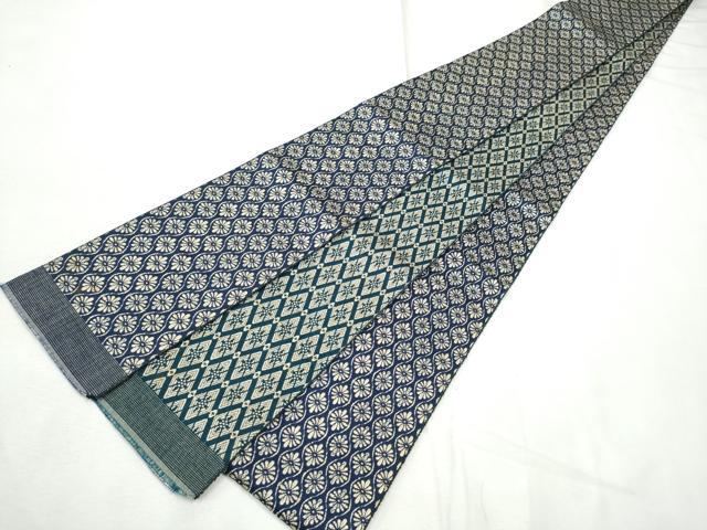 ■■■　サイズ　■■■ 長さ 406cm 幅 10cm程 ■■■　商品詳細　■■■ 【正絹】 状態は締めてはおりますが 特に目立ったシミ汚れなどもなく大変良い状態です。 本場筑前博多織は、福岡県福岡市博多区やその周辺で生産される絹織物です。...