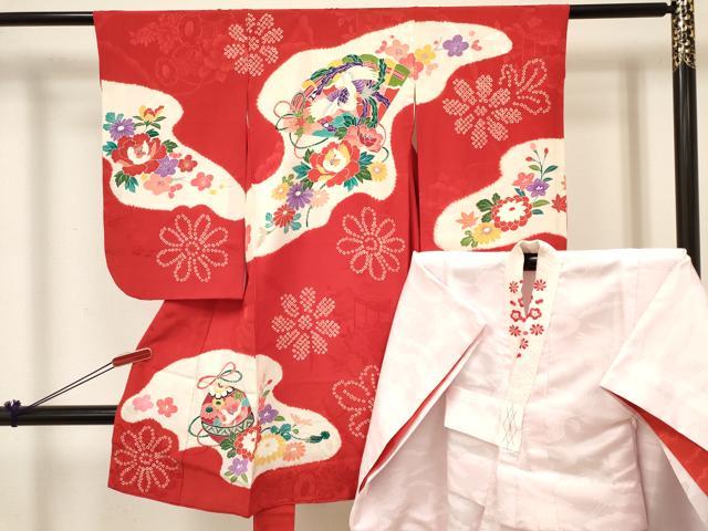 ■■■　サイズ　■■■ 【祝着】 身丈 98cm（肩から） 裄丈 45.5cm（肩上げ　0cm） 袖丈 56.5cm　縫込み 2cm 袖幅 29.5cm 前幅 14.5cm 後幅 16cm 着物縫いこみ 内揚げ 0cm （腰上げ　0cm） ...