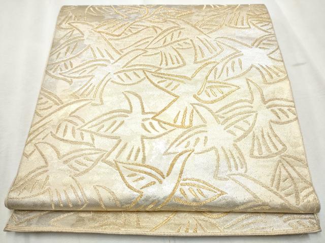 ■■■　サイズ　■■■ 長さ 420cm 幅 31cm程 ■■■　商品詳細　■■■ 【正絹・芯なし】 状態は接写画像のように 柄止まり・裏地に汚れがございますが その他特に目立ったシミ汚れなどもなく大変良い状態です。 着用時には見えない部分...