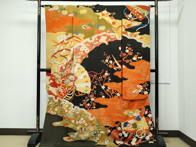 ■■■　サイズ　■■■ 身丈 174cm（肩から） 裄丈 64cm 袖丈 111.5cm 袖幅 34cm 前幅 22.5cm 後幅 28.5cm 着物縫いこみ 内揚げ 0cm 裄 お袖側 約 1cm　身頃側 約 3.5cm ■■■　商品詳細...