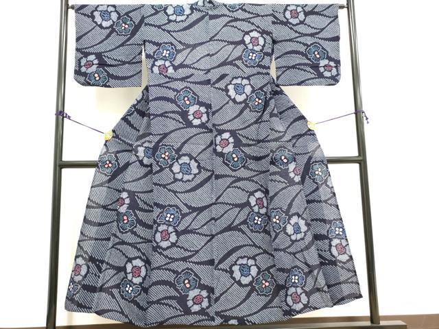 ■■■　サイズ　■■■ 身丈 150cm（肩から） 裄丈 65cm 袖丈 43cm　縫込み 3.5cm 袖幅 33cm 前幅 26cm 後幅 31cm 着物縫いこみ 内揚げ 0cm 裄 お袖側 約1cm　身頃側 約2cm ■■■　商品詳細　...