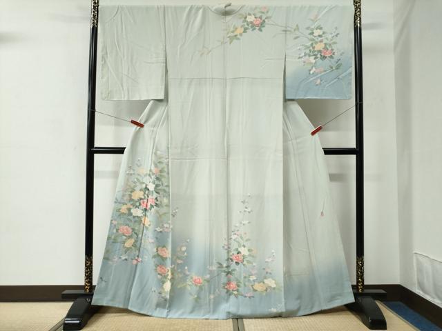 ■■■　サイズ　■■■ 身丈 165cm（肩から） 裄丈 69cm 袖丈 52cm　縫込み 4cm 袖幅 35cm 前幅 23cm 後幅 30.5cm 着物縫いこみ 内揚げ 4cm 裄 お袖側 約1cm　身頃側 約2cm ■■■　商品詳細　...