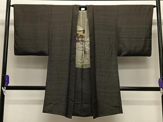 ■■■　サイズ　■■■ 身丈 99cm（肩から） 裄丈 64.5cm 袖丈 49cm　縫込み 6.5cm 袖幅 32cm 前幅 20.5cm 後幅 32cm 裄 お袖側 約0cm　身頃側 約0cm ■■■　商品詳細　■■■ 【正絹】 状態は...