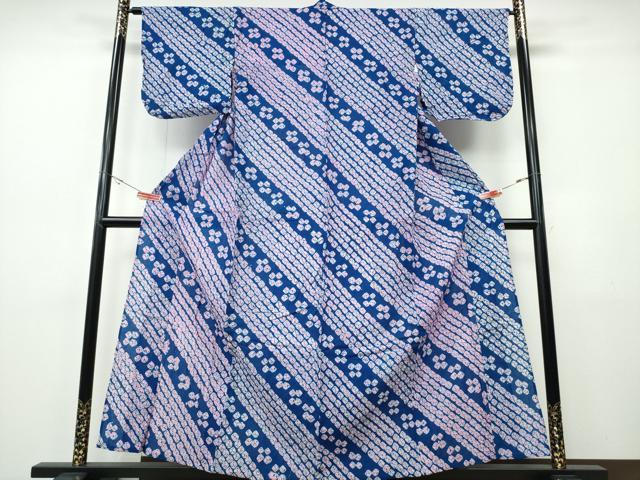 ■■■　サイズ　■■■ 身丈 157.5cm（肩から） 裄丈 66cm 袖丈 43cm　縫込み 4.5cm 袖幅 33.5cm 前幅 24cm 後幅 31cm 着物縫いこみ 内揚げ 0cm 裄 お袖側 約2.5cm　身頃側 約2cm ■■■...
