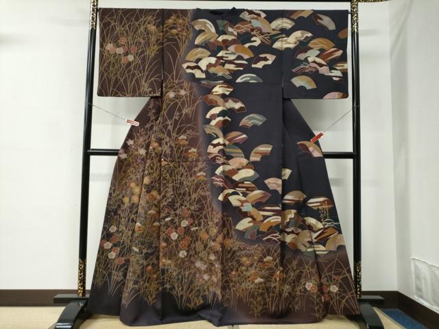 ■■■　サイズ　■■■ 身丈 167cm（肩から） 裄丈 67cm 袖丈 49cm　縫込み 11cm 袖幅 35cm 前幅 27cm 後幅 32cm 着物縫いこみ 内揚げ 6cm 裄 お袖側 約2cm　身頃側 約3cm ■■■　商品詳細　■...