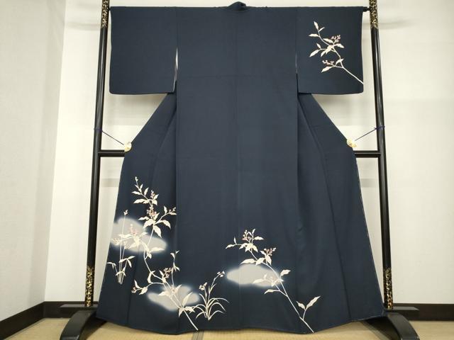 ■■■　サイズ　■■■ 身丈 162cm（肩から） 裄丈 65cm 袖丈 48cm　縫込み 7cm 袖幅 33cm 前幅 24cm 後幅 31cm 着物縫いこみ 内揚げ 5cm 裄 お袖側 約1cm　身頃側 約4cm ■■■　商品詳細　■■...