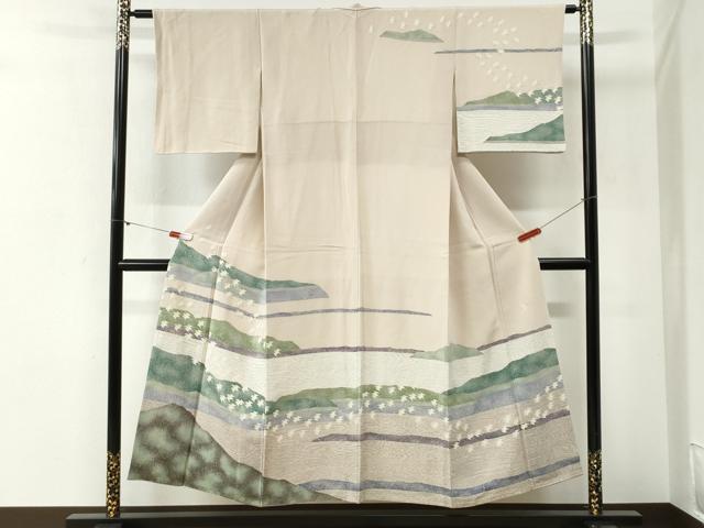 ■■■　サイズ　■■■ 身丈 149cm（肩から） 裄丈 62.5cm 袖丈 46cm　縫込み 6cm 袖幅 33cm 前幅 24.5cm 後幅 29cm 着物縫いこみ 内揚げ 12cm 裄 お袖側 約3cm　身頃側 約4cm ■■■　商品...