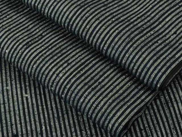 ■■■　サイズ　■■■ 身丈 147cm（肩から） 裄丈 68cm 袖丈 51.5cm 袖幅 34cm 前幅 26.5cm 後幅 31.5cm 着物縫いこみ 内揚げ 8.5cm 裄 お袖側 約 1.5cm　身頃側 約 2cm ■■■　商品詳...