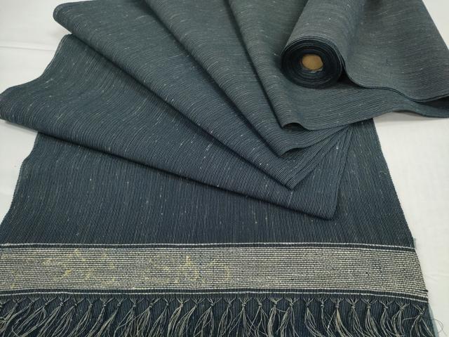■■■　サイズ　■■■ 長さ　　着尺分あり 幅　　　約36cm ■■■　商品詳細　■■■ 【正絹・未使用】 状態は特に目立ったシミ汚れなどもなく大変良い状態です。 大変上質な逸品になります。 お安く出品致しますので、是非この機会にいかがでし...