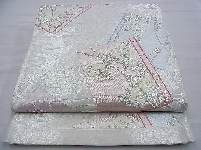 ■■■　サイズ　■■■ 長さ 436cm 幅 31cm程 ■■■　商品詳細　■■■ 【正絹】 詳細に関しましては、画像をご確認ください。 大変上質な逸品になります。 お安く出品致しますので、是非この機会にいかがでしょうか？※若干たたみシワが...