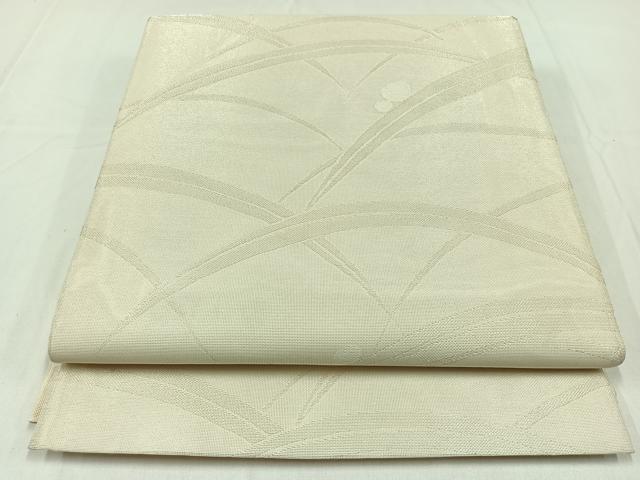 ■■■　サイズ　■■■ 長さ 420cm 幅 30cm程 ■■■　商品詳細　■■■ 【正絹】 状態は接写画像のように たれ先上部・前柄・柄止まり・裏地に薄い汚れがございますが その他特に目立ったシミ汚れなどもなく大変良い状態です。 大変上質...