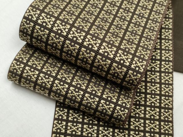 ■■■　サイズ　■■■ 長さ 388cm 幅 9cm程 ■■■　商品詳細　■■■ 【正絹】 状態は締めてはおりますが 特に目立ったシミ汚れなどもなく大変良い状態です。 本場筑前博多織は、福岡県福岡市博多区やその周辺で生産される絹織物です。 ...