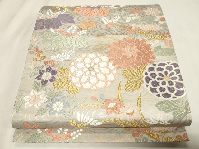 ■■■　サイズ　■■■ 長さ 430cm 幅 30.5cm程 ■■■　商品詳細　■■■ 【正絹・芯なし】 状態は接写画像のように表地所々・裏地に薄い汚れ、柄止まりに折山の線汚れがございます。 大変上質な逸品になりますのでぜひお手入れをされて...