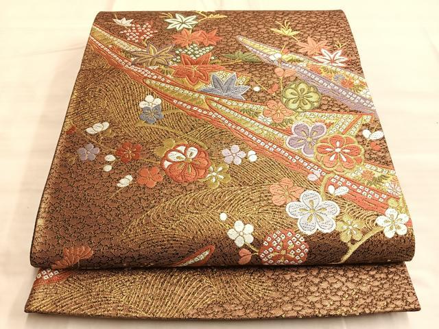 ■■■　サイズ　■■■ 長さ 426cm 幅 31cm程 ■■■　商品詳細　■■■ 【正絹・芯なし】 詳細に関しましては、画像をご確認ください。 大変上質な逸品になります。 お安く出品致しますので、是非この機会にいかがでしょうか？ ■■■　...