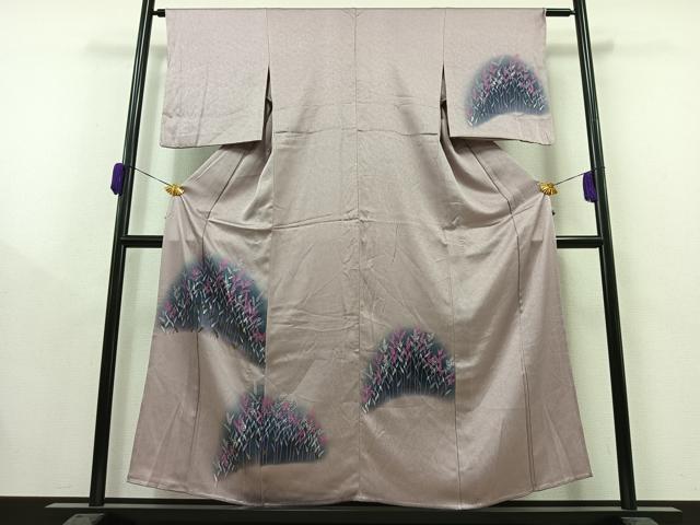 ■■■　サイズ　■■■ 身丈 152cm（肩から） 裄丈 61cm 袖丈 48cm　縫込み 4cm 袖幅 32.5cm 前幅 21cm 後幅 27cm 着物縫いこみ 内揚げ 5.5cm 裄 お袖側 約2.5cm　身頃側 約4cm ■■■　商...