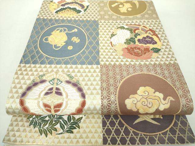 ■■■　サイズ　■■■ 長さ 440cm 幅 31cm程 ■■■　商品詳細　■■■ 【正絹】 状態は締めてはおりますが 特に目立ったシミ汚れなどもなく大変良い状態です。 大変上質な逸品になります。 お安く出品致しますので、是非この機会にいか...