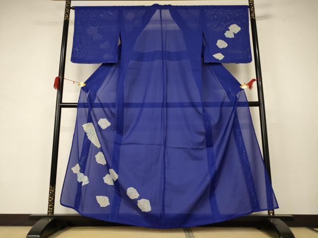 ■■■　サイズ　■■■ 身丈 161cm（肩から） 裄丈 66cm 袖丈 49cm　縫込み 3cm 袖幅 34cm 前幅 27cm 後幅 30.5cm 着物縫いこみ 内揚げ 3cm 裄 お袖側 約1cm　身頃側 約2cm ■■■　商品詳細　...