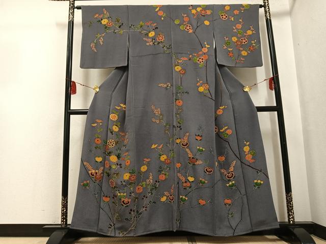■■■　サイズ　■■■ 身丈 155.5cm（肩から） 裄丈 63cm 袖丈 47cm　縫込み 4cm 袖幅 32cm 前幅 23.5cm 後幅 29cm 着物縫いこみ 内揚げ 2cm 裄 お袖側 約1cm　身頃側 約2cm ■■■　商品詳...