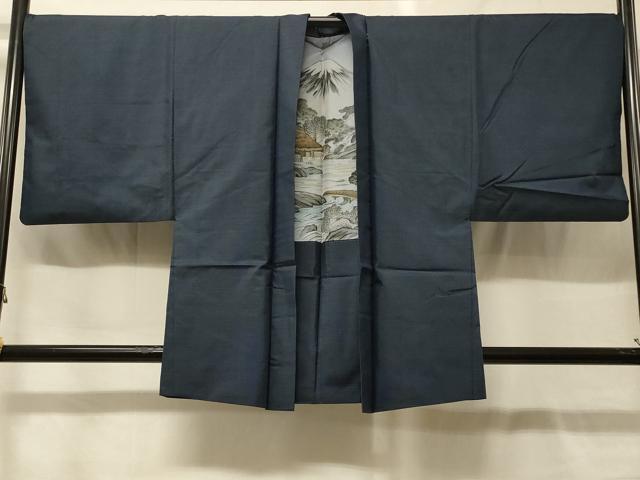 ■■■　サイズ　■■■ 身丈 86.5cm（肩から） 裄丈 69cm 袖丈 48.5cm　縫込み 3cm 袖幅 34.5cm 前幅 21cm 後幅 32cm 裄 お袖側 約1cm　身頃側 約1.5cm ■■■　商品詳細　■■■ 【正絹】 状...