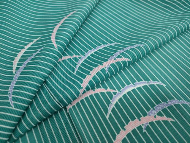 ■■■　サイズ　■■■ 身丈 167cm（肩から） 裄丈 67cm 袖丈 49.5cm　縫込み 3cm 袖幅 34cm 前幅 26.5cm 後幅 31cm 着物縫いこみ 内揚げ 0cm 裄 お袖側 約1cm　身頃側 約0cm ■■■　商品詳...