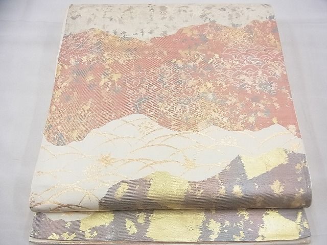 ■■■　サイズ　■■■ 長さ 412cm 幅 31.5cm程 ■■■　商品詳細　■■■ 【正絹・芯なし】 詳細に関しましては、画像をご確認ください。 大変上質な逸品になります。 お安く出品致しますので、是非この機会にいかがでしょうか？ ■■...