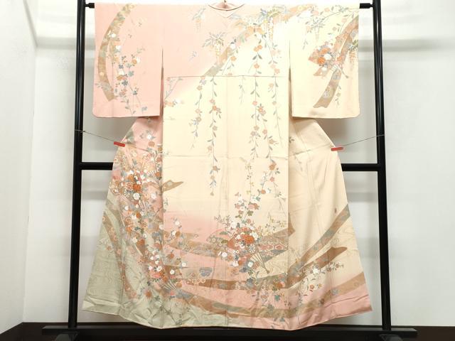 ■■■　サイズ　■■■ 身丈 150cm（肩から） 裄丈 62.5cm 袖丈 55.5cm　縫込み 5cm 袖幅 32.5cm 前幅 23cm 後幅 29.5cm 着物縫いこみ 内揚げ 9.5cm 裄 お袖側 約3cm　身頃側 約3cm ■...