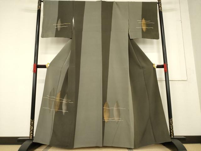 ■■■　サイズ　■■■ 身丈 160cm（肩から） 裄丈 67cm 袖丈 46cm　縫込み 5cm 袖幅 34cm 前幅 23cm 後幅 30cm 着物縫いこみ 内揚げ 2cm 裄 お袖側 約2cm　身頃側 約2cm ■■■　商品詳細　■■...