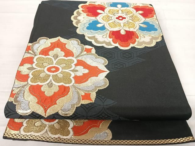 ■■■　サイズ　■■■ 長さ 394cm 幅 30.5cm程 ■■■　商品詳細　■■■ 【正絹・未仕立て】 詳細に関しましては、画像をご確認ください。 大変上質な逸品になります。 お安く出品致しますので、是非この機会にいかがでしょうか？ ■...