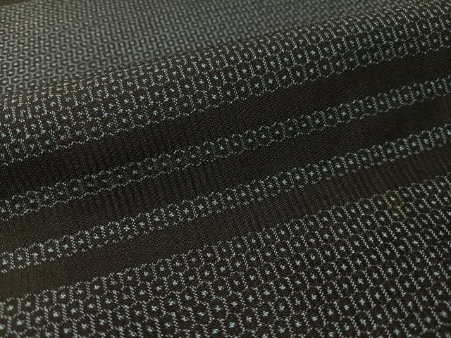 ■■■　サイズ　■■■ 身丈 165cm（肩から） 裄丈 64.5cm 袖丈 47cm　縫込み 9cm 袖幅 33cm 前幅 22cm 後幅 27.5cm 着物縫いこみ 内揚げ 6cm 裄 お袖側 約3.5cm　身頃側 約4cm ■■■　商...