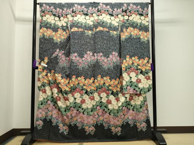 ■■■　サイズ　■■■ 身丈 166.5cm（肩から） 裄丈 65.5cm 袖丈 108.5cm　縫込み 6cm 袖幅 35cm 前幅 22cm 後幅 28.5cm 着物縫いこみ 内揚げ 0cm 裄 お袖側 約0cm　身頃側 約3.5cm ...