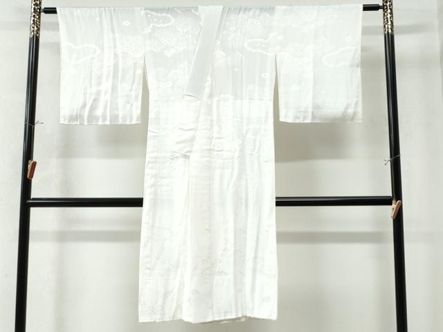 ■■■　サイズ　■■■ 身丈 122cm（肩から） 裄丈 65cm 袖丈 46.5cm　縫込み 4cm 袖幅 34cm 前幅 27cm 後幅 31cm 着物縫いこみ 内揚げ 6.5cm 裄 お袖側 約2cm　身頃側 約2cm ■■■　商品詳...