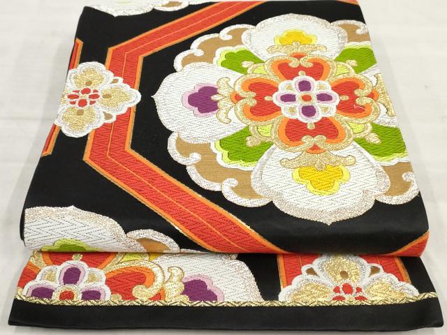 ■■■　サイズ　■■■ 長さ 420cm 幅 31cm程 ■■■　商品詳細　■■■ 【正絹・未仕立て・芯なし】 詳細に関しましては、画像をご確認ください。 大変上質な逸品になります。 お安く出品致しますので、是非この機会にいかがでしょうか？...