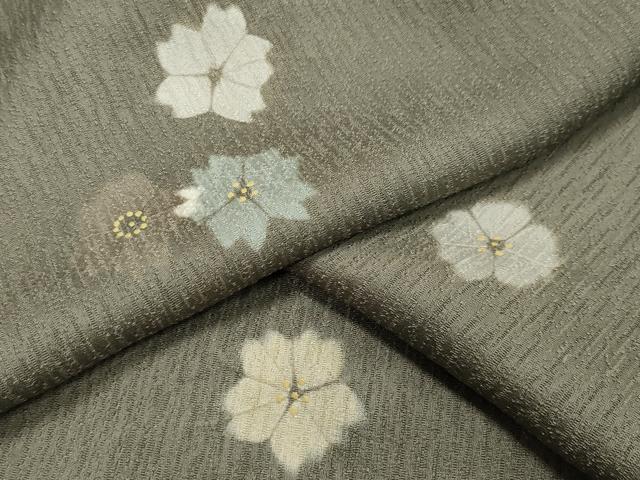 ■■■　サイズ　■■■ 身丈 161.5cm（肩から） 裄丈 66.5cm 袖丈 49.5cm　縫込み 4cm 袖幅 35.5cm 前幅 24.5cm 後幅 29.5cm 着物縫いこみ 内揚げ 2cm 裄 お袖側 約1.5cm　身頃側 約0...