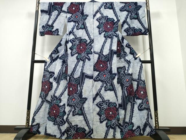 ■■■　サイズ　■■■ 身丈 166cm（肩から） 裄丈 70cm 袖丈 46cm　縫込み 1cm 袖幅 35.5cm 前幅 23.5cm 後幅 31.5cm 着物縫いこみ 内揚げ 0cm 裄 お袖側 約0cm　身頃側 約0cm ■■■　商...
