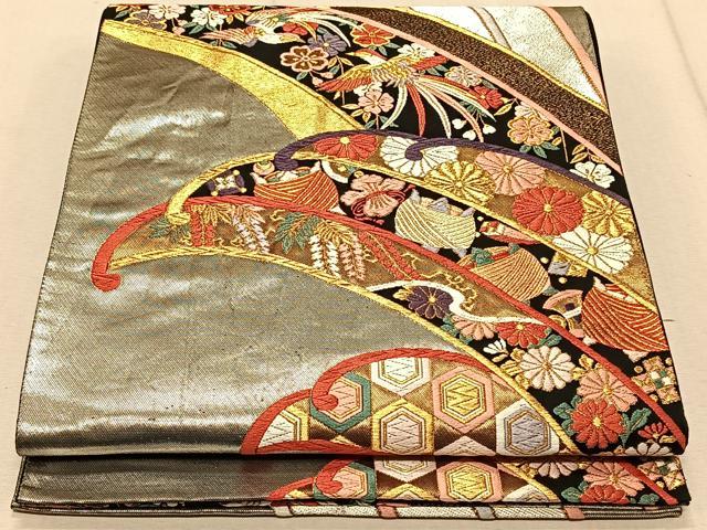 ■■■　サイズ　■■■ 長さ 432cm 幅 31cm程 ■■■　商品詳細　■■■ 【正絹・芯なし】 詳細に関しましては、画像をご確認ください。 大変上質な逸品になります。 お安く出品致しますので、是非この機会にいかがでしょうか？ ※汚れ等...