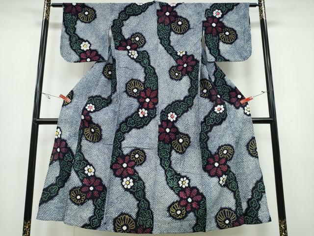 ■■■　サイズ　■■■ 身丈 144cm（肩から） 裄丈 65cm 袖丈 43cm　縫込み 3cm 袖幅 33.5cm 前幅 25cm 後幅 29.5cm 着物縫いこみ 内揚げ 0cm 裄 お袖側 約0cm　身頃側 約1.5cm ■■■　商...