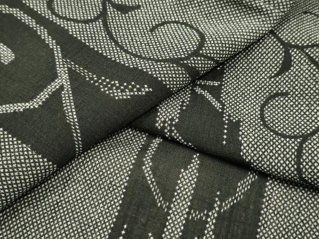 ■■■　サイズ　■■■ 身丈 166cm（肩から） 裄丈 68cm 袖丈 48cm　縫込み 1cm 袖幅 34cm 前幅 24cm 後幅 30cm 着物縫いこみ 内揚げ 0cm 裄 お袖側 約1cm　身頃側 約0cm ■■■　商品詳細　■■...