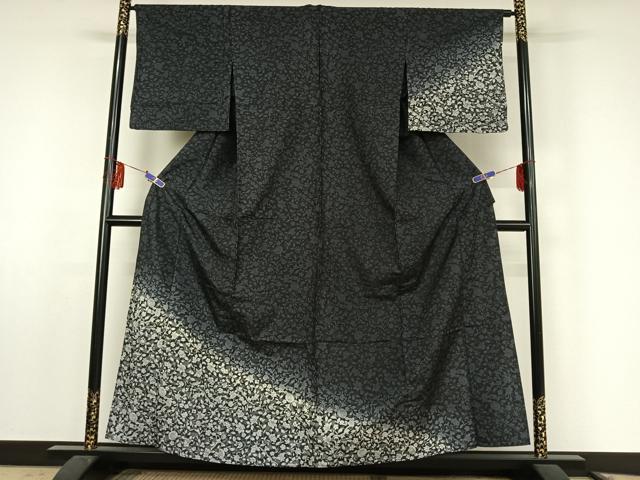 ■■■　サイズ　■■■ 身丈 157cm（肩から） 裄丈 65cm 袖丈 49cm　縫込み 9cm 袖幅 33cm 前幅 23cm 後幅 29cm 着物縫いこみ 内揚げ 8cm 裄 お袖側 約2cm　身頃側 約2cm ■■■　商品詳細　■■...