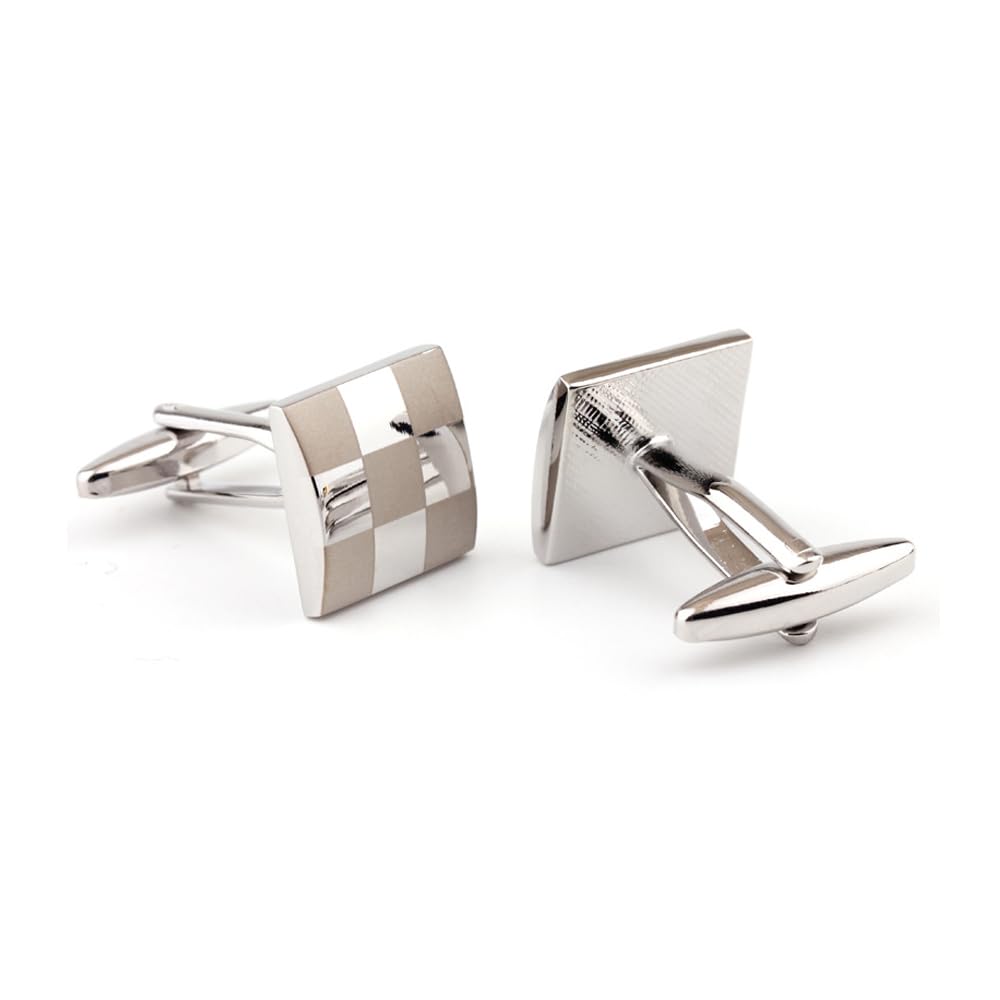 商品情報商品の説明説明 シンプルでスタイリッシュな替え用カフス主な仕様 入数：1ペア（2個）サイズ：15x15x24mm（詳細は画像を参照ください）材質：銅重量：8g/個柄：九格