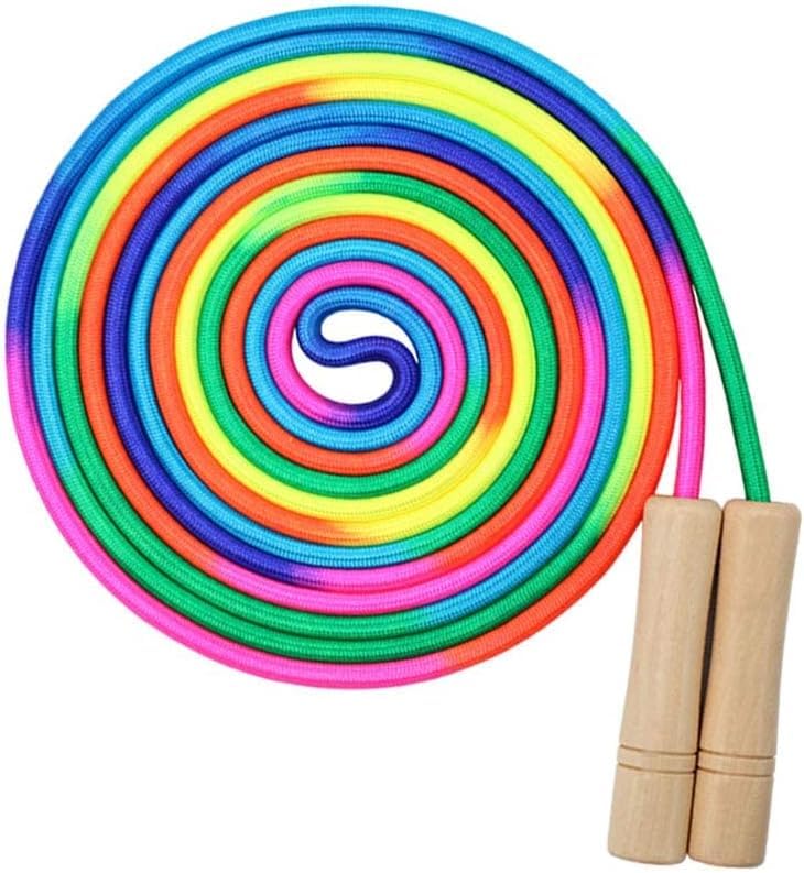 商品情報商品の説明主な仕様 グループジャンプの長縄跳びです。子供から大人まで、使用することができます。手に持つグリップ部分には木製なので、しっかりと握って回すことができます，子供でも回しやすいです。商品仕様：長さ:5m、重量:216g、デザ...